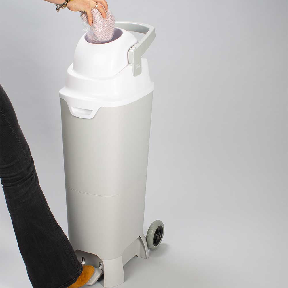 DiaperChamp One - Diaper Bucket - Handsfree | Keekabuu