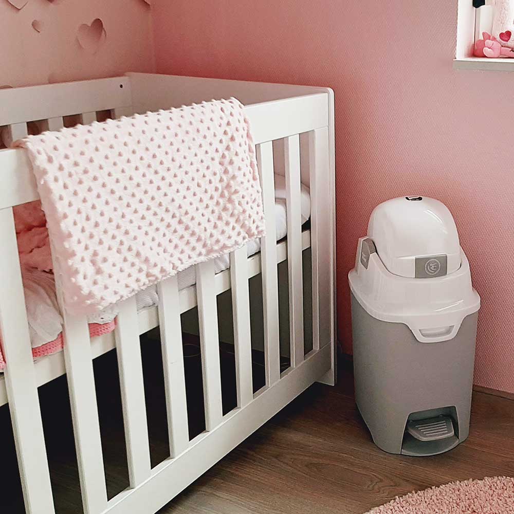 DiaperChamp One - Diaper Bucket - Handsfree | Keekabuu